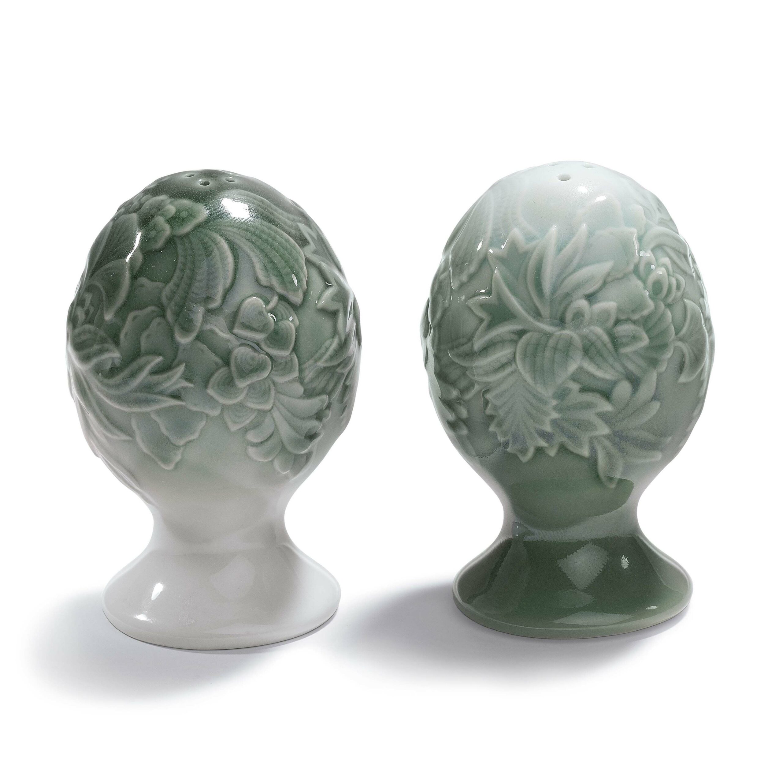 Lladro Naturo. -salt&pepper shak (green) - Chelsea Design